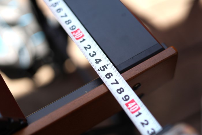 IGT規格テーブルの天板にDAISO工作板が奇跡のシンデレラフィット！