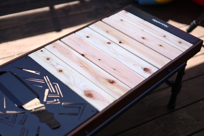IGT規格テーブルの天板にDAISO工作板が奇跡のシンデレラフィット！